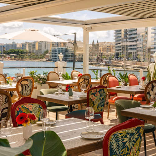 Carte et Menus 2026 - OyOy Restaurant à St Julian's | TheFork