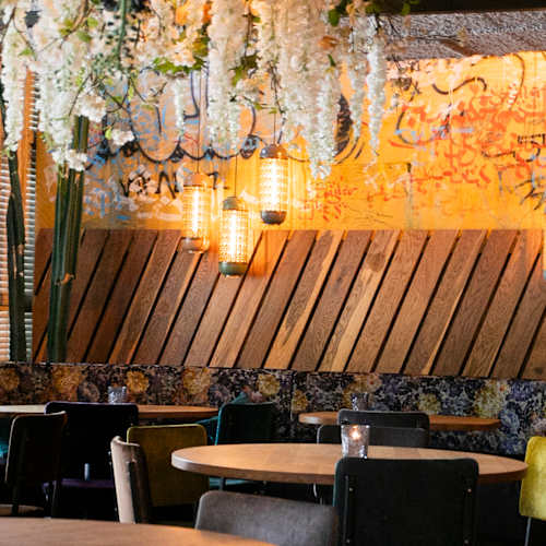 Ayla in Rotterdam - Menu, openingstijden, prijzen, adres van restaurant ...