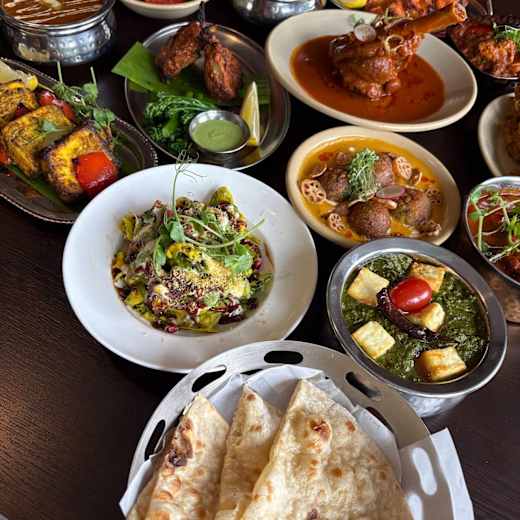 Meny 2026 - Virasat Restaurant i Staines-upon-Thames | TheFork