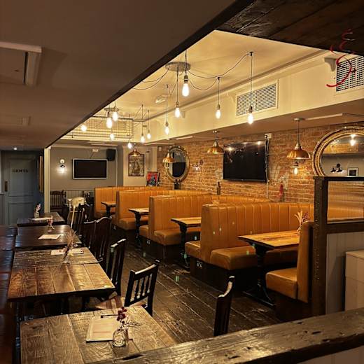 The Britannia Pub & Kitchen a Londra - Menu, prezzi, immagini ...