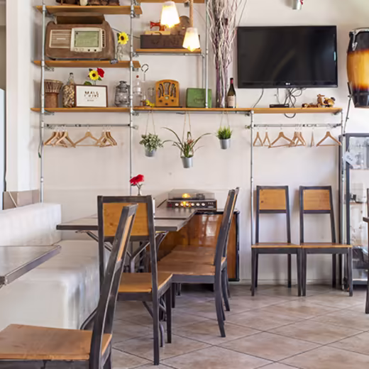 Carte et Menus 2026 - Maví cafe-bistrot à Bari | TheFork