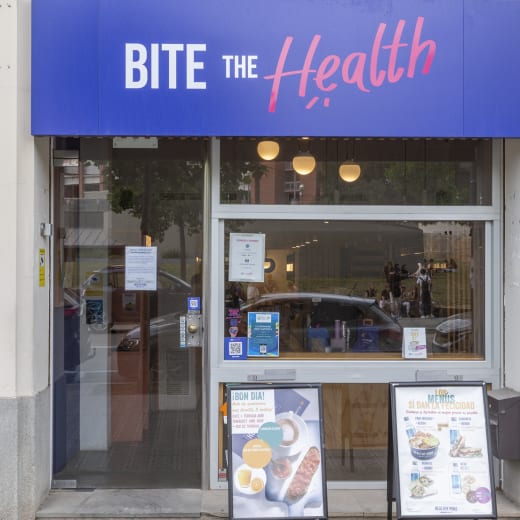 Authentische Bewertungen 2025 - Healthy Poke Barcelona Jordi Girona ...