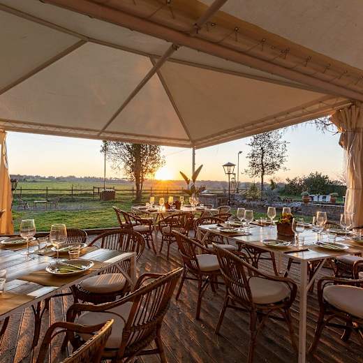 Casale acqua santa a Roma - Menu, prezzi, immagini, recensioni e ...