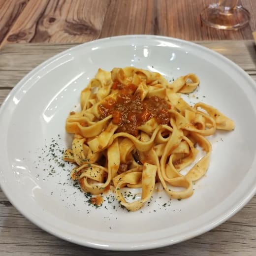 Neaera Lounge Bistro in Bologna - Bewertungen, Speisekarte und Preise ...