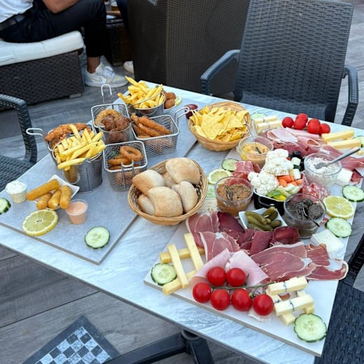 Menu 2026 - Cadence Café in Cessy | TheFork