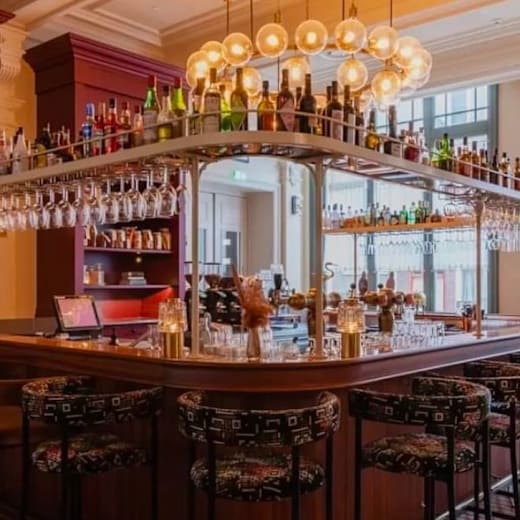 Bonboon in Amsterdam - Menu, openingstijden, prijzen, adres van ...