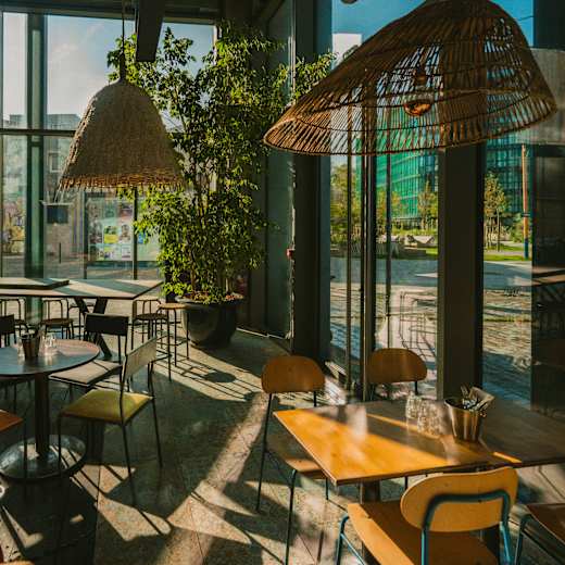 Dock B in Pantin - Restaurant Reviews, Menu and Prices | TheFork