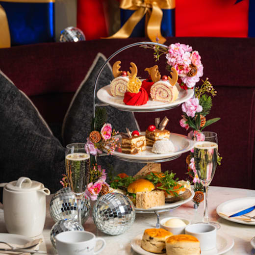 Menus 2026 - MAMMA MIA! Afternoon Tea at Strand Palace in London | TheFork
