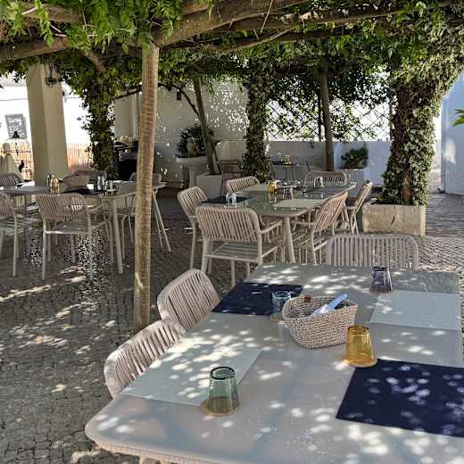 Menù completo e carta 2026 - Piazza Santa Bárbara a Faro | TheFork