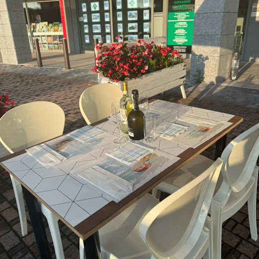 Pizzeria Mega & Fast Food in Madone - Bewertungen, Speisekarte und ...