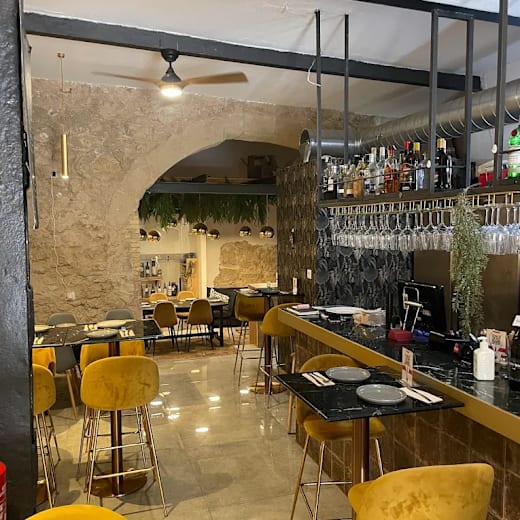 El Callejón Del Fauno in Alicante (Alacant) - Restaurant Reviews, Menus ...