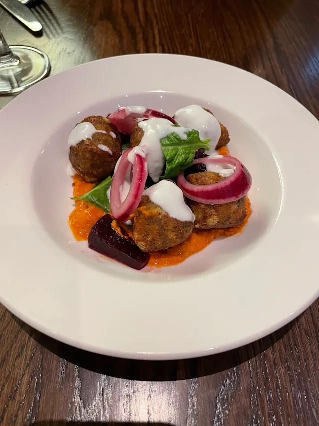 The Restaurant & Bar at The Kingsley Hotel in London - Restaurant ...