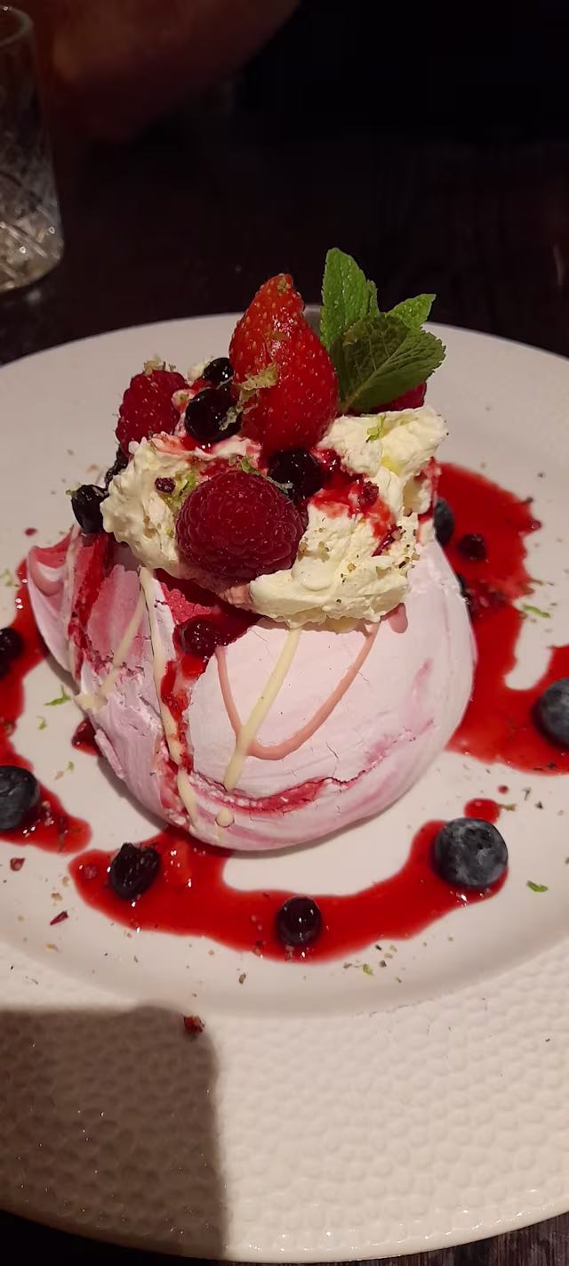 Menus 2026 - The Apple Tree in Gerrards Cross | TheFork
