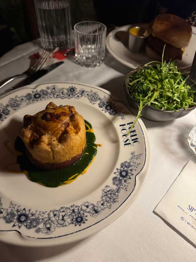 Public House in Paris - Restaurant Reviews, Menu and Prices | TheFork