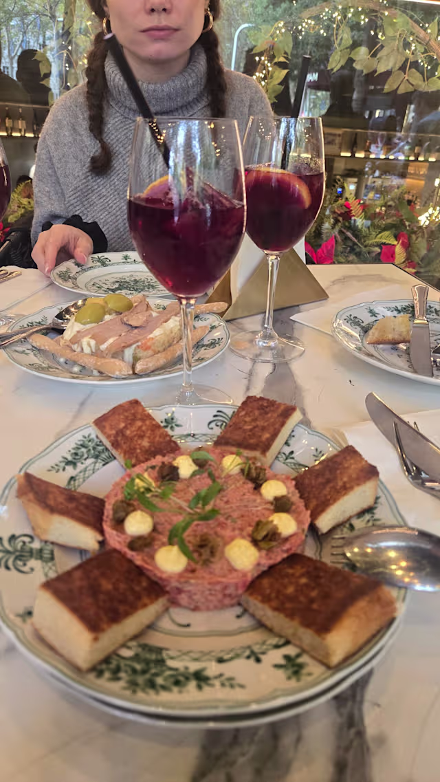 Restaurante Bar24 - Bar vint-i-quatre en Barcelona - Menú 2026 ...