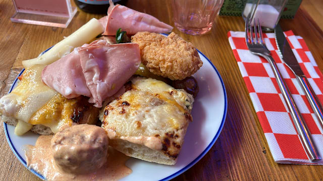 Brique Machine - Brique House in Paris - Restaurant Reviews, Menu and ...