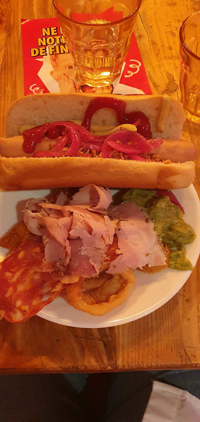 Brique Machine - Brique House in Paris - Restaurant Reviews, Menu and ...