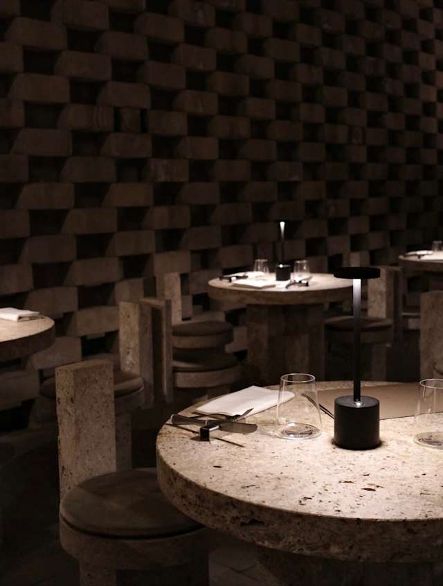 Nomos Outdoor: Cocktail Bar The Wall in Rome - Restaurant Reviews, Menu ...