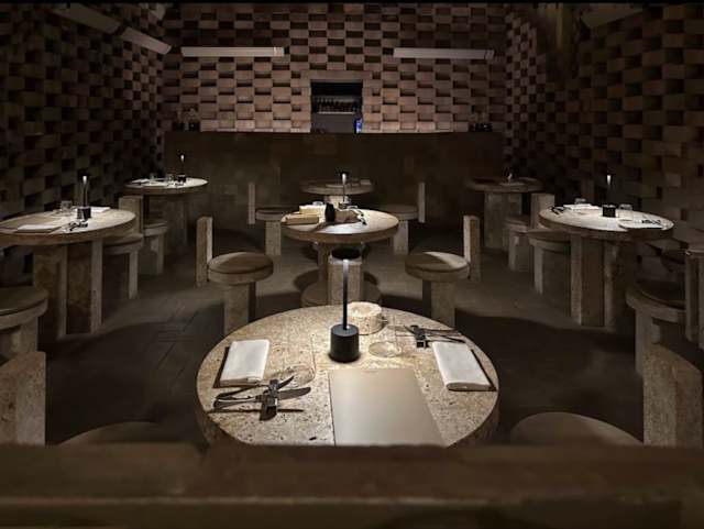 Nomos Outdoor: Cocktail Bar The Wall in Rome - Restaurant Reviews, Menu ...