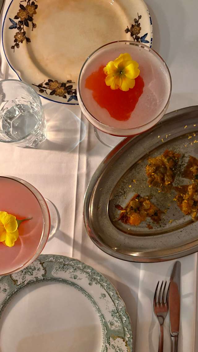 Gandaia Club - The Decadent Restaurant in Lisbon - Restaurant Reviews ...