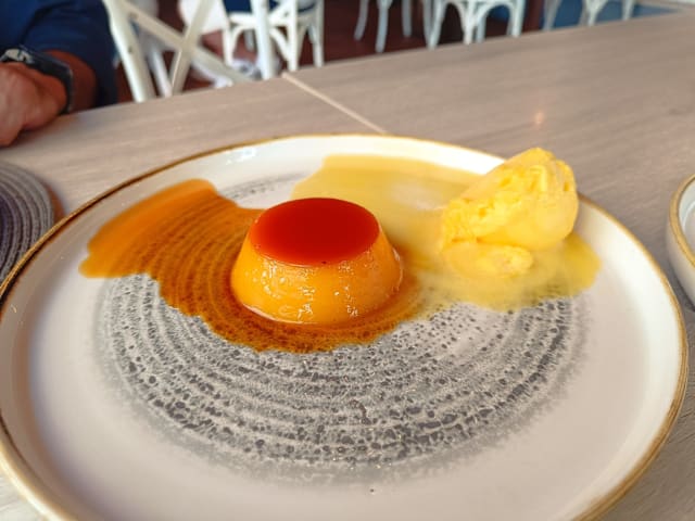 Menu 2025 - Golfinho Azul em Encarnação | TheFork