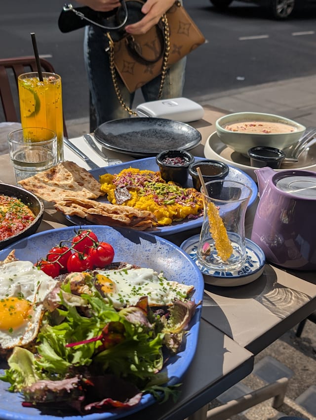 Menus 2025 - Naroon Marylebone in London | TheFork