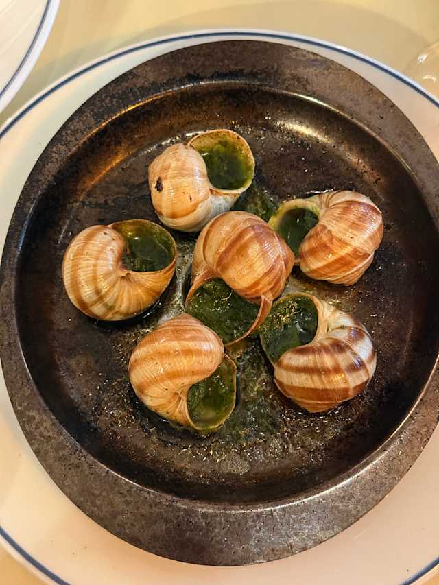 Restaurant Alfred Paris à Paris - Menu, avis, prix et réservation | TheFork