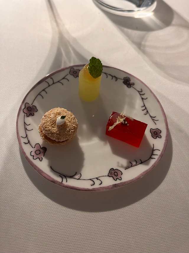 Menù completo e carta 2026 - Uliassi a Senigallia | TheFork