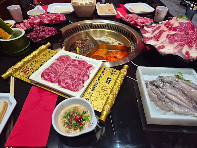 Restaurant Hotpot - Chao Tian Men (朝天門) à Paris - Menu, avis, prix et ...