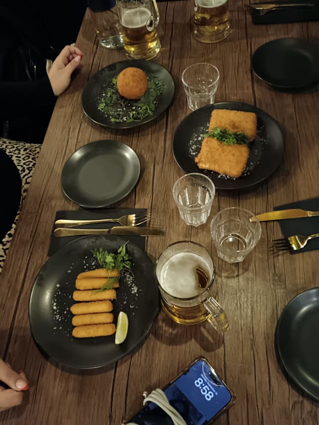 Menus 2025 - Schnitzel Heaven in London | TheFork
