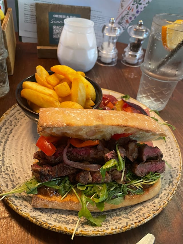 Ferry Boat Inn Tottenham in London - Restaurant Reviews, Menus, and ...