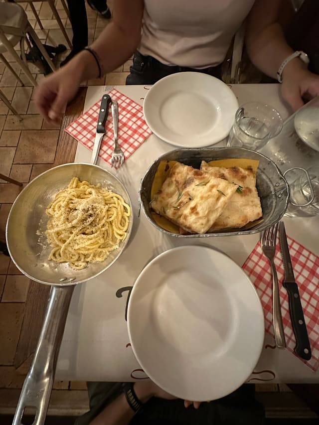 Menù completo e carta 2025 - Tonnarello San Pietro a Roma | TheFork