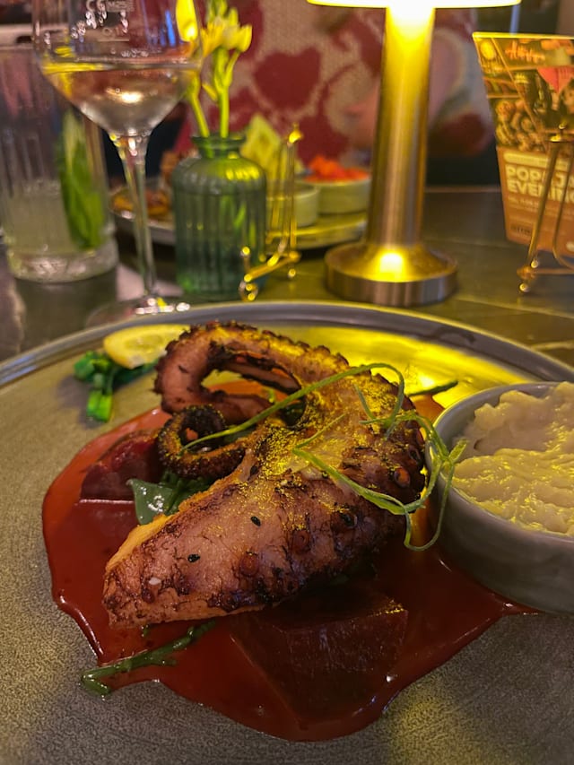 Bless Restaurant Hamburg in Hamburg - Restaurant Reviews, Menu and ...