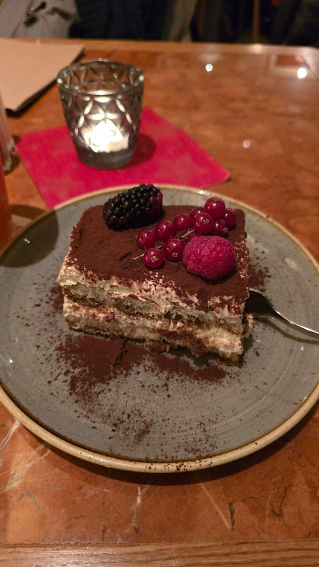 Monte Mente Restaurant in Berlin - Bewertungen, Speisekarte und Preise ...
