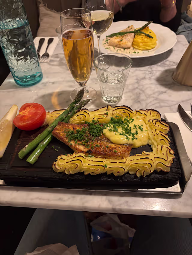 Drottninghof in Stockholm - Restaurant Reviews, Menu and Prices | TheFork