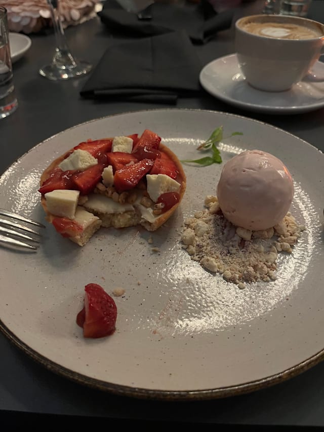 Twelve Restaurant & Lounge Bar in Thornton-Cleveleys - Restaurant ...