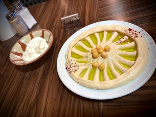 Soor Lebanese cuisine (Edgware Road) in London - Restaurant Reviews ...