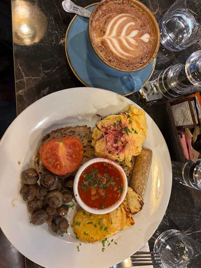 Victoria House Coffee & Food in London - Restaurant Reviews, Menu and ...