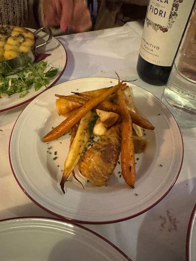 The Newman Arms in London - Restaurant Reviews, Menus, and Prices | TheFork