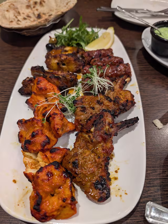 Everest Spice – The Honeypot in Stanmore - Restaurant Reviews, Menus ...
