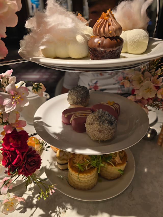 Menus 2026 - MAMMA MIA! Afternoon Tea at Strand Palace in London | TheFork