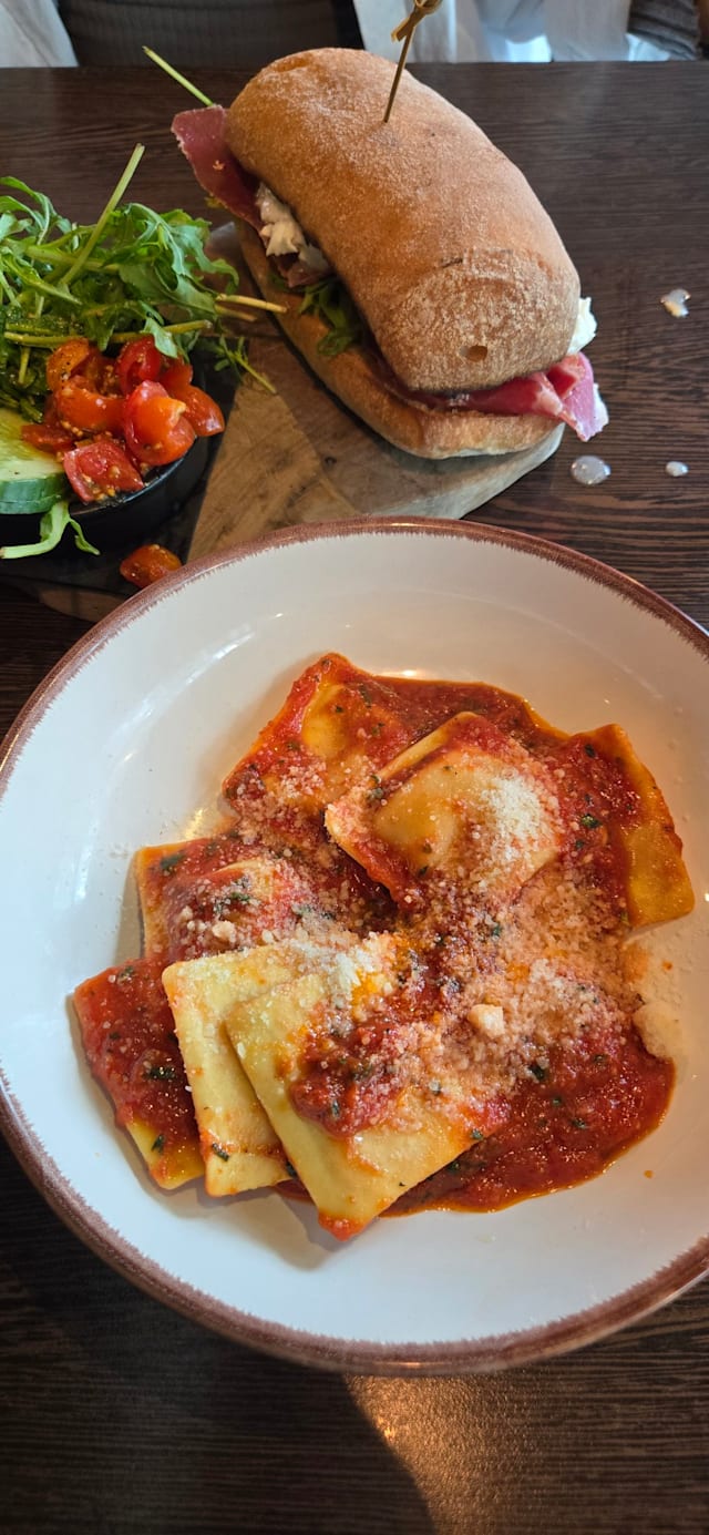 Menus 2025 - Veeno Bristol in Bristol | TheFork