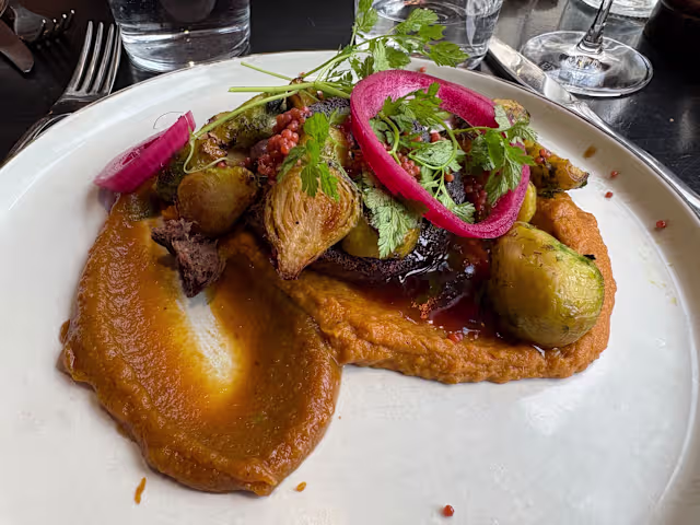 Carte et Menus 2026 - La maison bleue à Paris | TheFork