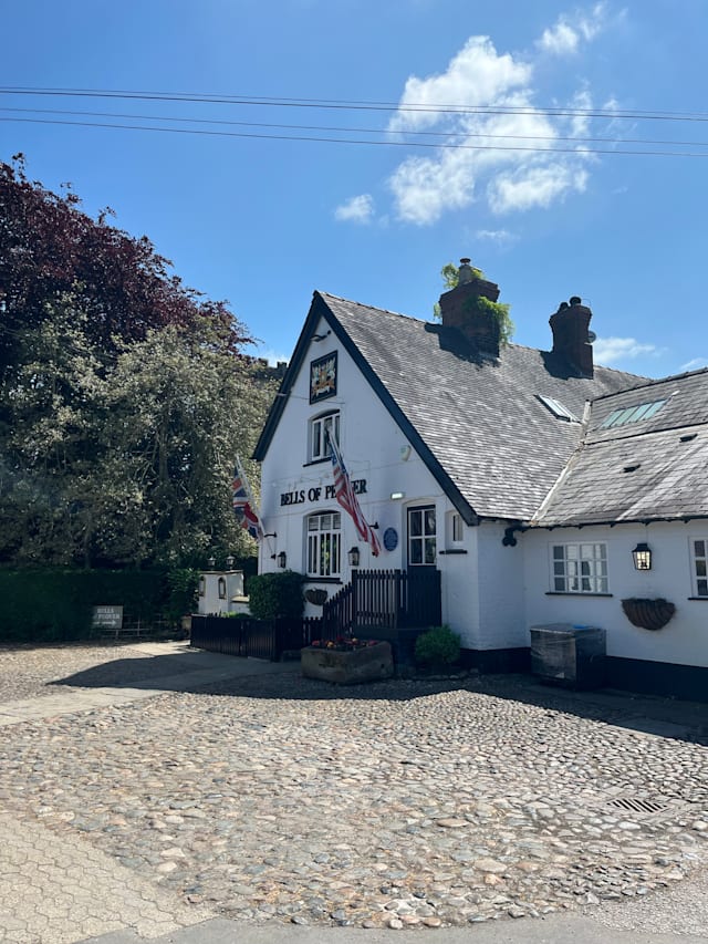 Menus 2025 - The Bells of Peover in Lower Peover | TheFork