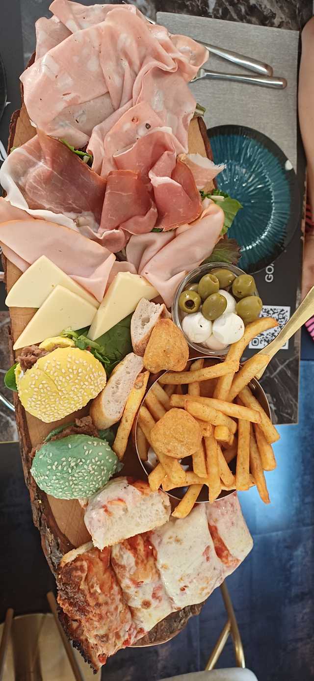 Goat bistrot in Bovisio Masciago - Restaurant Reviews, Menu and Prices ...