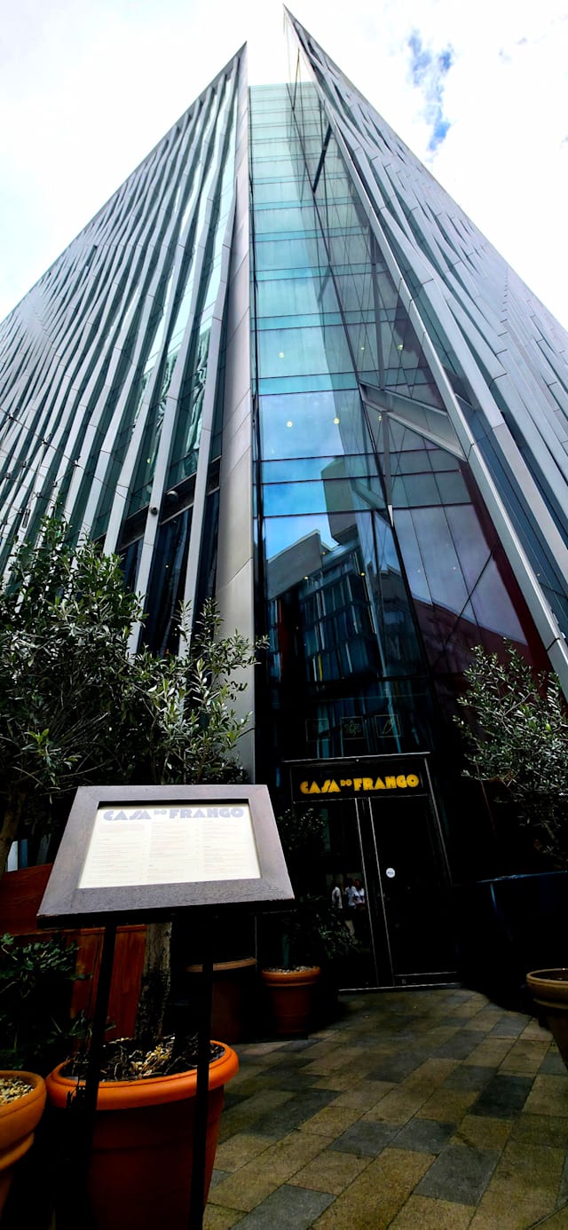 Menus 2025 - Casa do Frango Victoria in London | TheFork