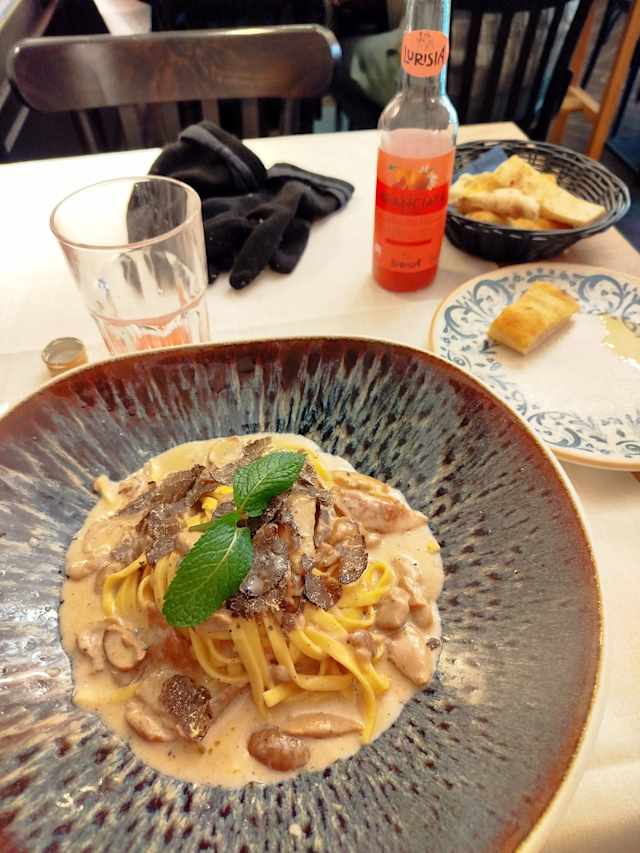 Cacio & Pepe - Via Martelli in Florence - Restaurant Reviews, Menu and ...