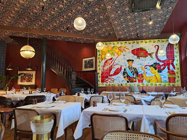 Prince Arthur, Belgravia in London - Restaurant Reviews, Menus, and ...