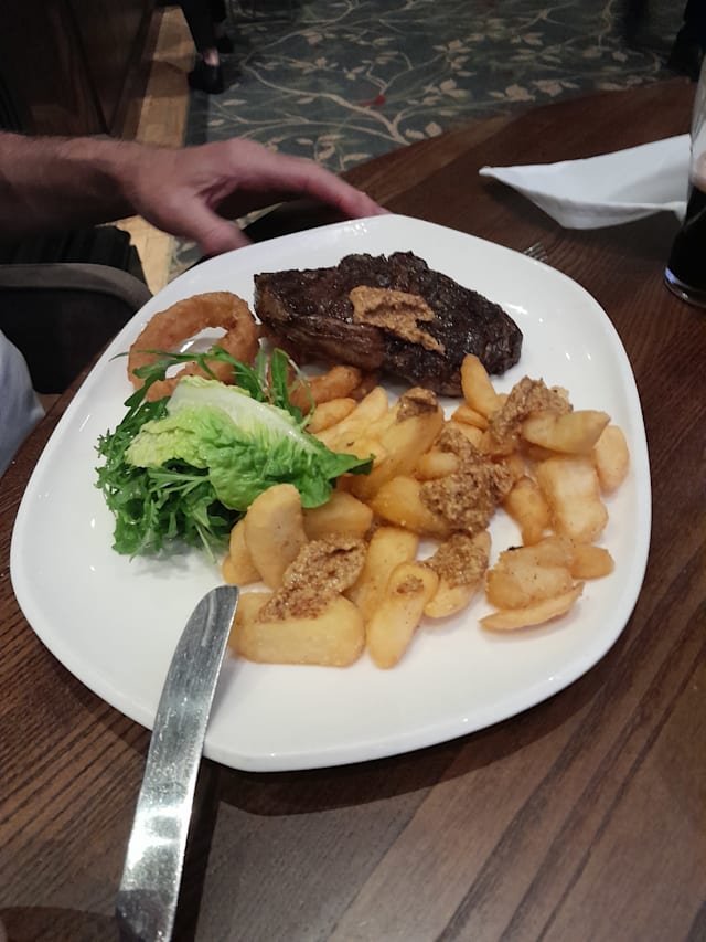 Menus 2026 - The Calverley Grill @ Oulton Hall in Leeds | TheFork