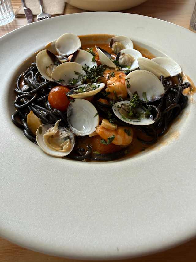 Madrasta em Paço de Arcos - Preços, menu, morada, reserva e avaliações ...